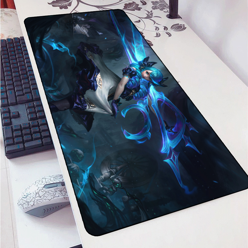 Classic Gwen Mousepad | League of Store – leagueofstore.shop